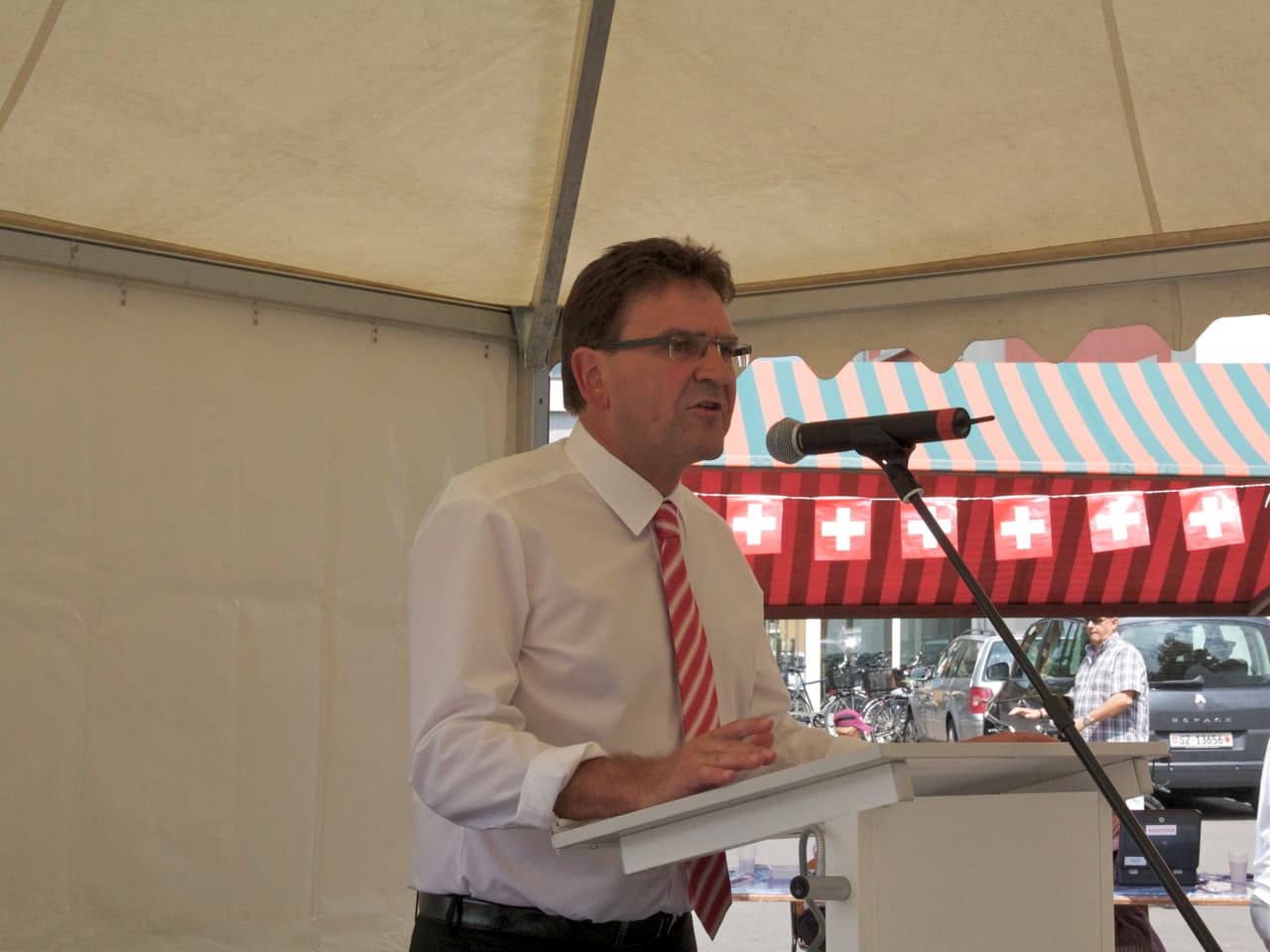 Wahlen Zug - Beat Villiger: «Wir haben dem Littering den Kampf angesagt ...