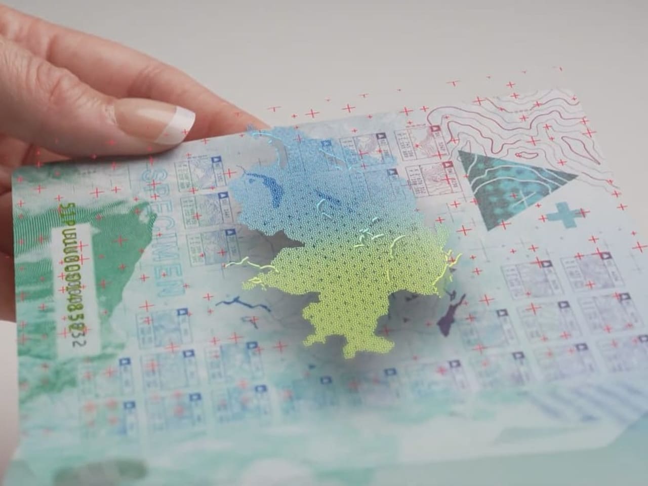 Neuste Sicherheitsstandards - Das ist der neue Schweizer Pass - News - SRF