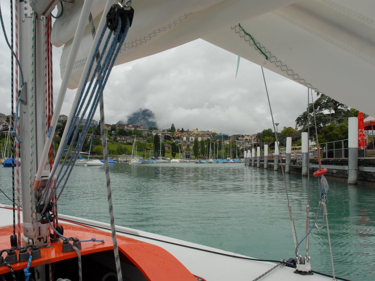 Bern Freiburg Wallis - Sailbox bringt frischen Wind auf die Schweizer Seen - News - SRF