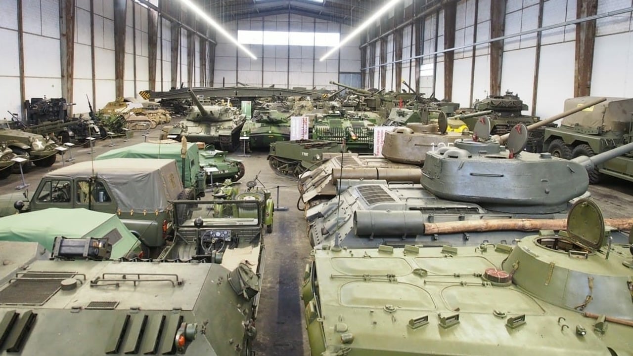 Militärmuseum Full-Reuenthal - Die Panzer sollen mehr Platz erhalten ...