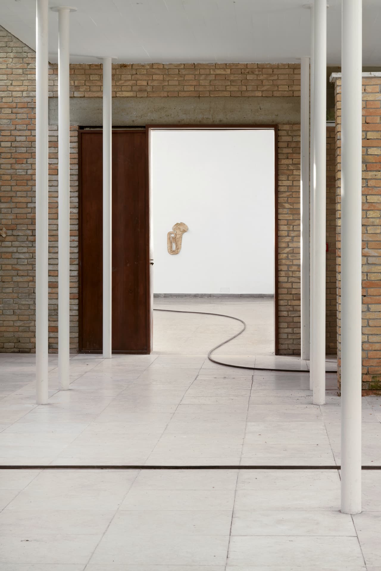 Kunst - Der Schweizer Biennale-Künstler Valentin Carron und seine ...