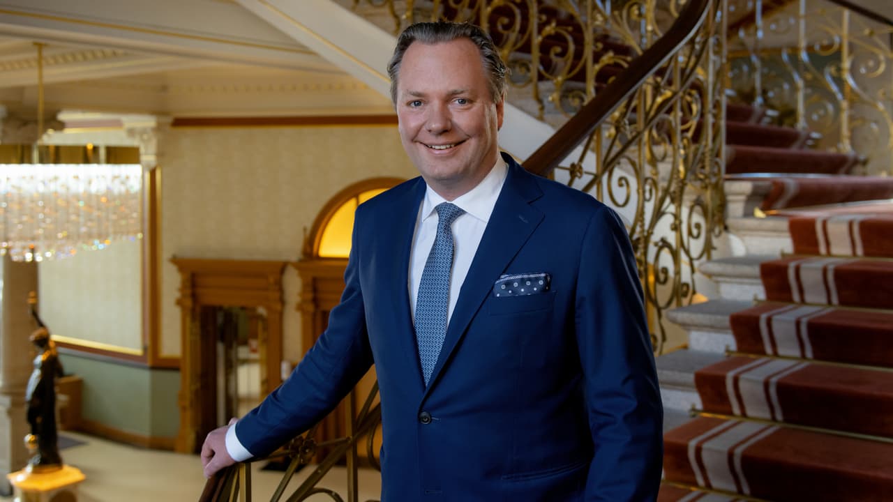 125 Jahre Dolder Grand Hotel - Wo Rihanna Schlittschuh fährt und Justin ...