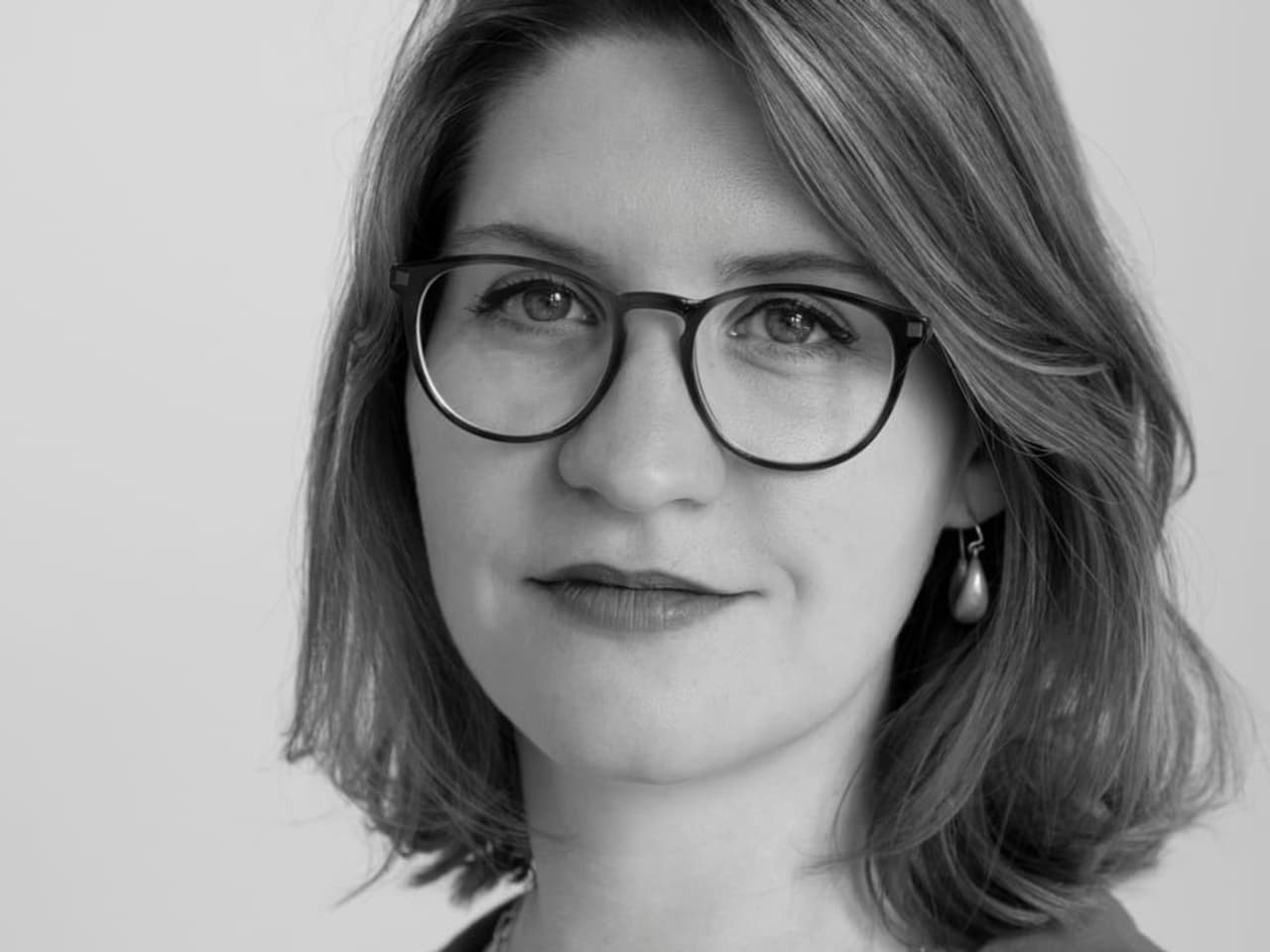 Über uns - Die Gesichter zu den Stimmen - Radio SRF 4 News - SRF