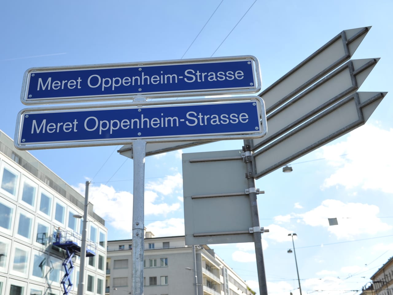 Kunst - Mit Meret Oppenheim durch Basels grüne Paradiese - Kultur - SRF