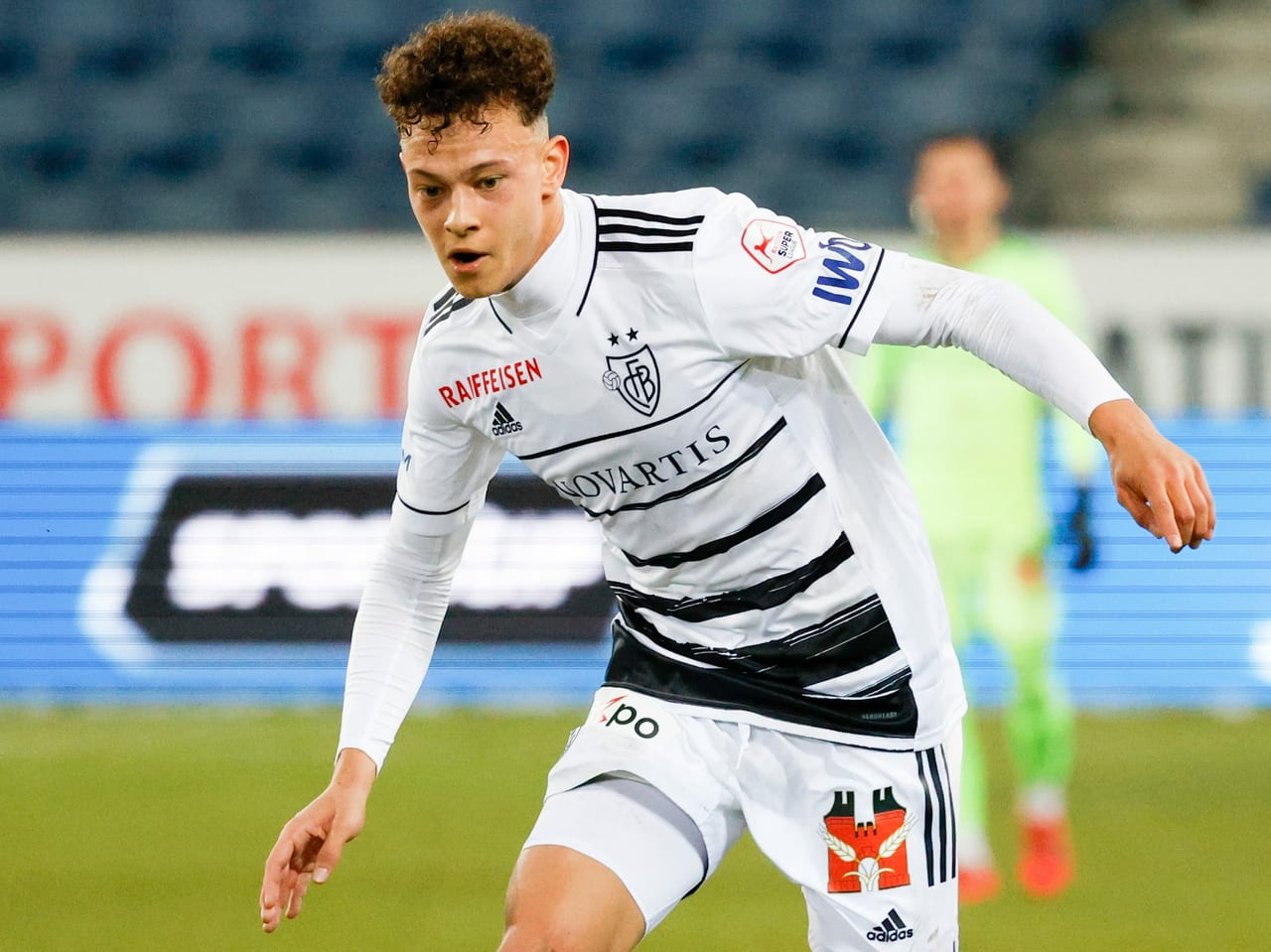 News aus der Super League - FCB-Talent Von Moos in die Niederlande ...