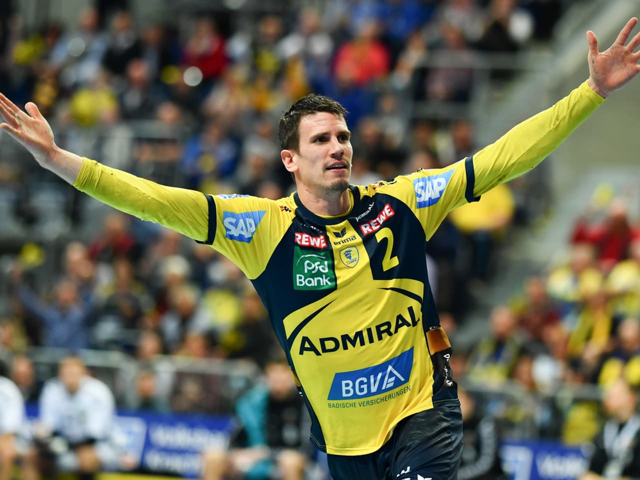 Schweizer Handball-Star geehrt - Schmid ist Deutschlands Handballer des ...