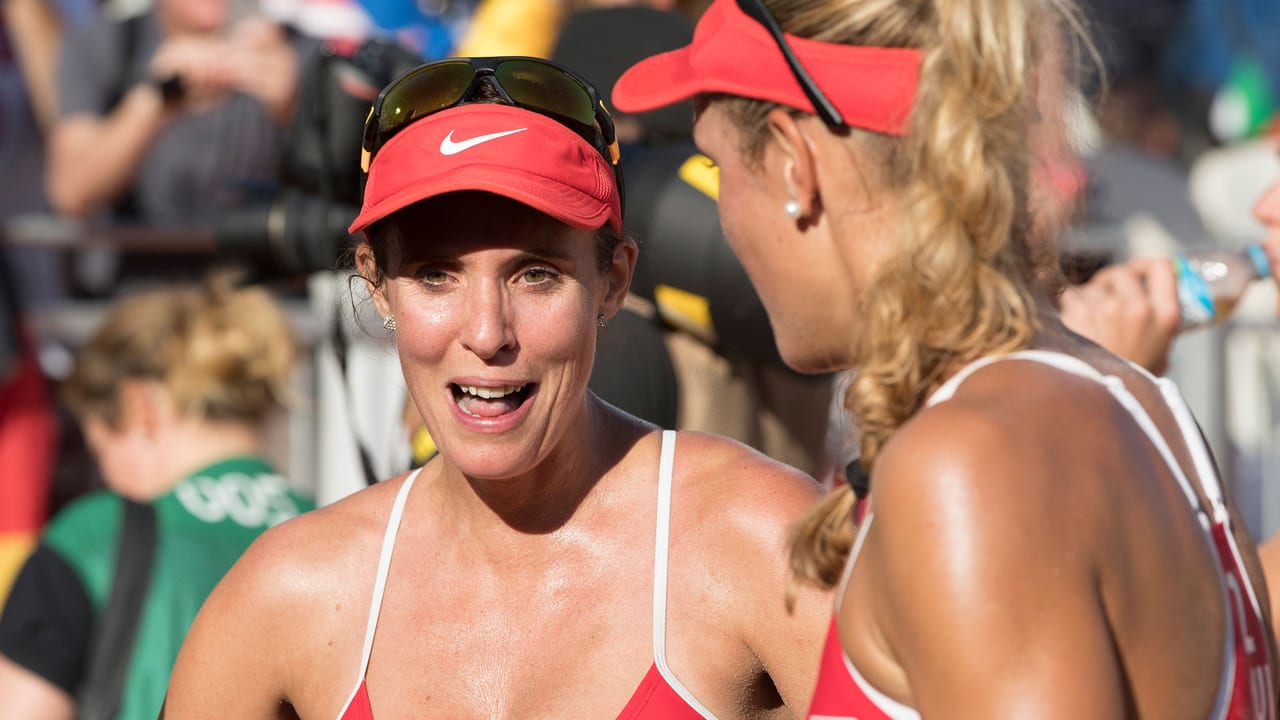 Volleyball - Schweizer Beachvolley-Halbfinal perfekt - Sport - SRF
