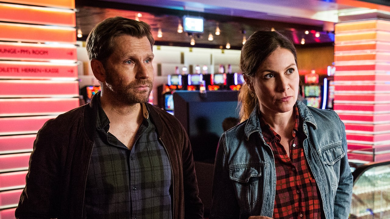 Darsteller und Figuren - Samuel Streiff als Reto Doerig - Der Bestatter ...