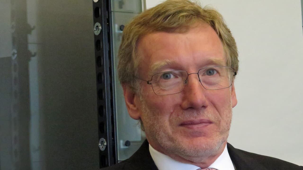 Wirtschaft - Rohstoffhändler für Transparenz – solange es sie nicht ...