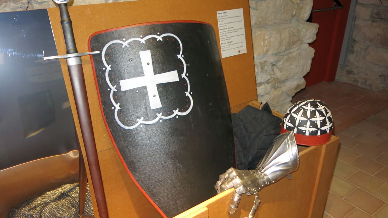 Basel Baselland - Historisches Museum zeigt echte Burgen und falsche ...