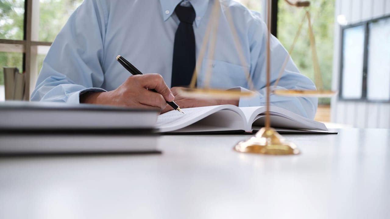 Services - Tipps zum Umgang mit einem Anwalt - Kassensturz Espresso - SRF