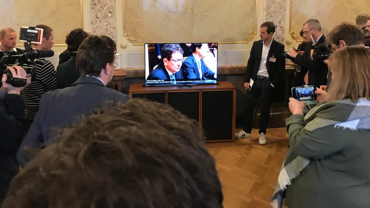 Bundesratswahl - Und dann geht doch noch ein Raunen durch die ...