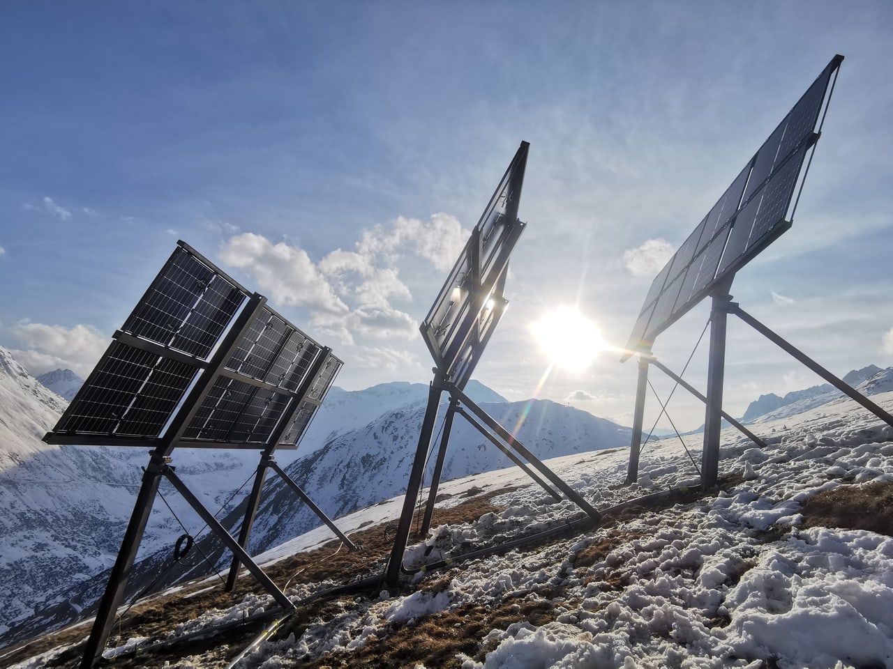 Alpine Solaranlagen - Solaranlagen in den Alpen – jetzt wird es konkret ...