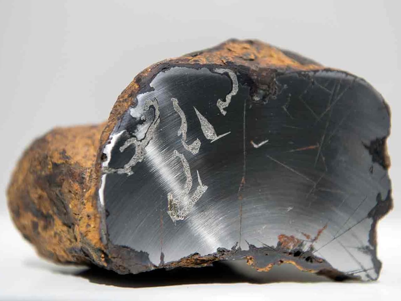 Panorama - Sensationeller Meteoriten-Fund im Berner Seeland - News - SRF