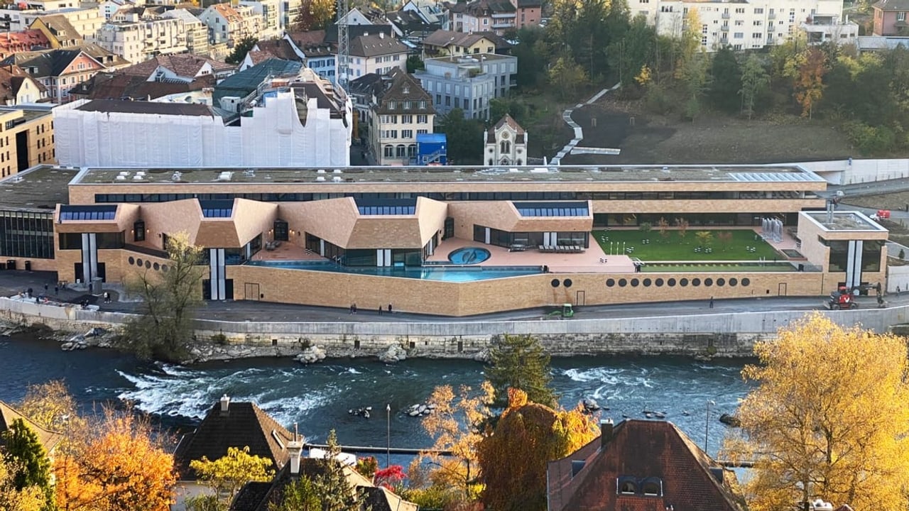 Eröffnung Therme Baden - Die Bäderstadt Baden hat wieder ein Bad - News ...