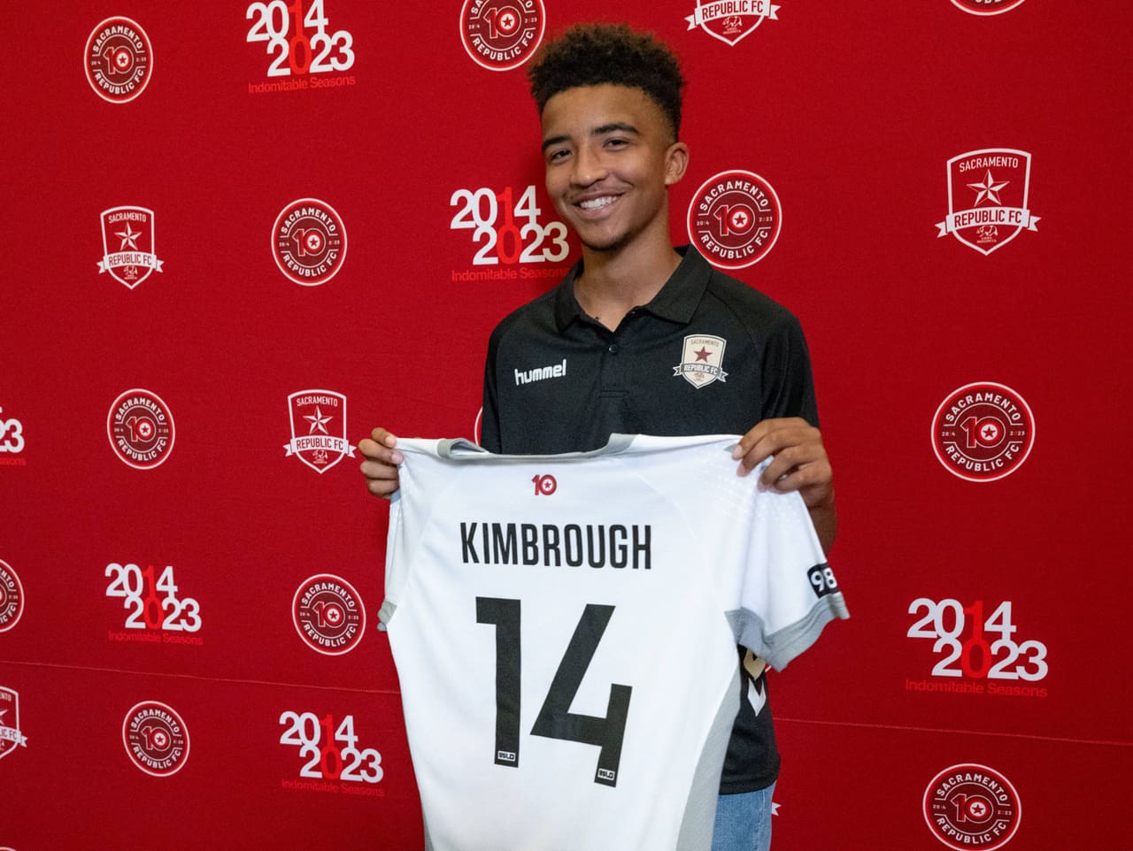 In zweithöchster Fussball-Liga - 13-Jähriger wird jüngster Profi in US-Geschichte - Sport - SRF