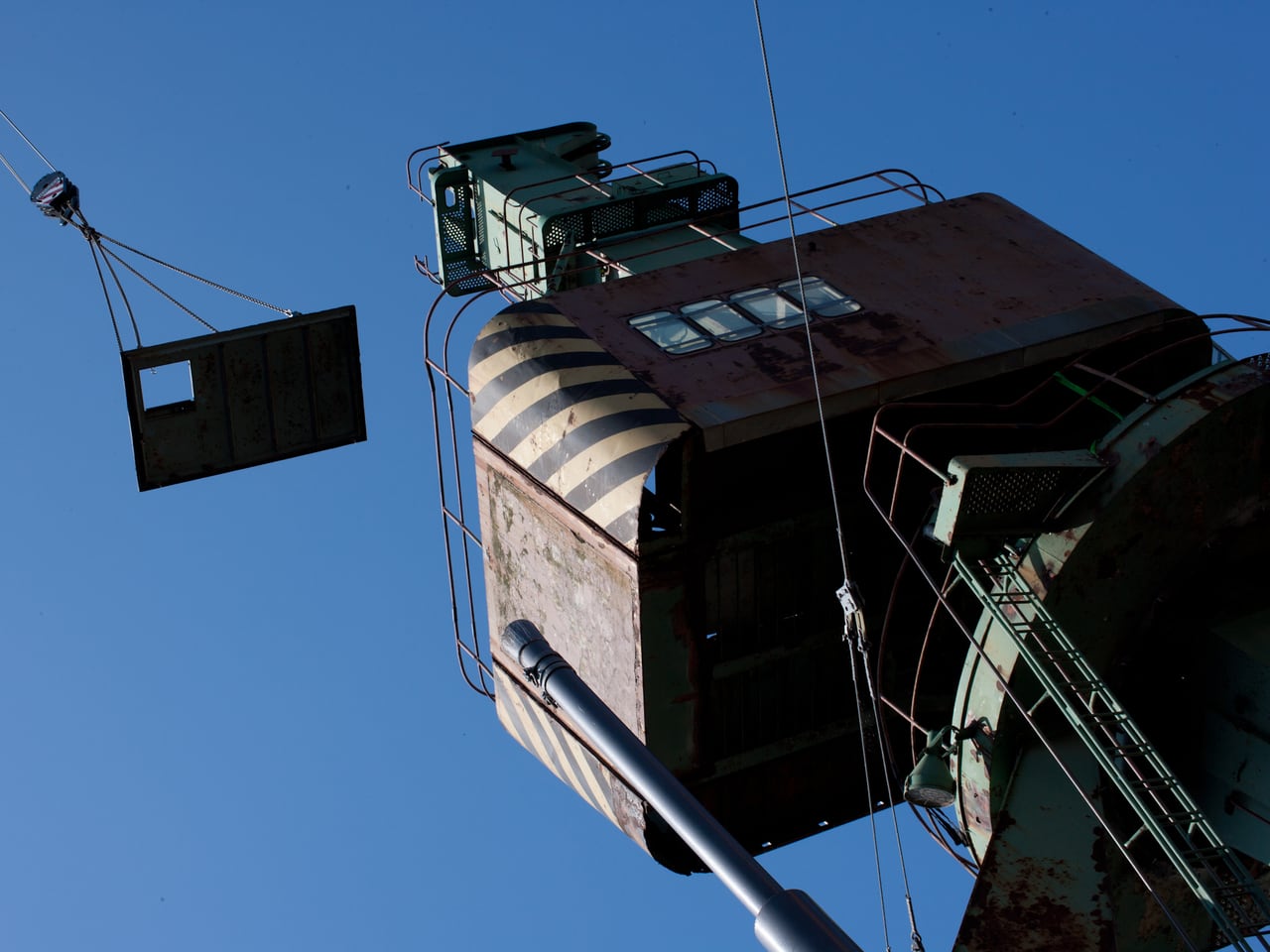 Der Zürcher Hafenkran - Hafenkran-Aufbau: ein Tagebuch in Bildern ...