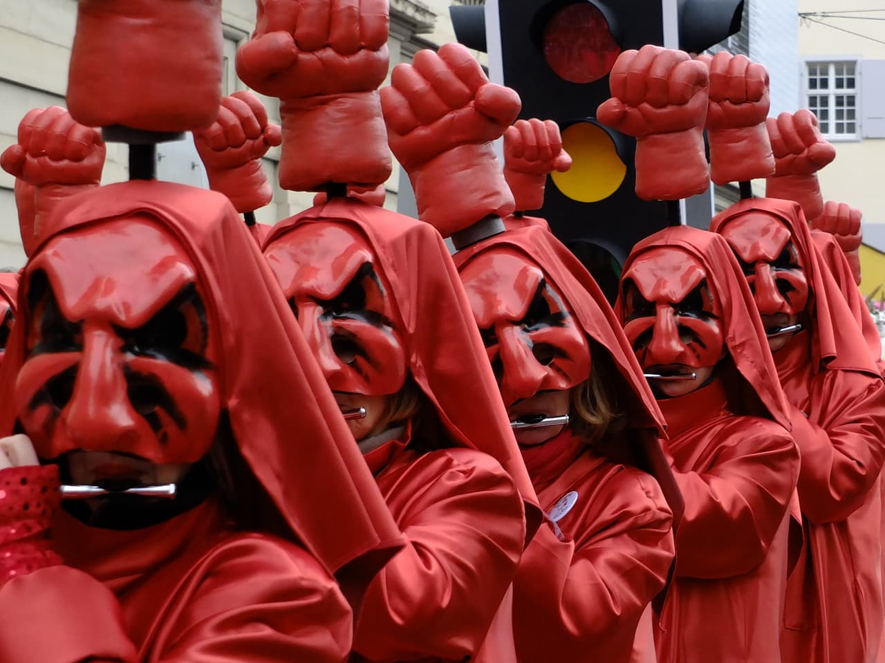 Fasnachts-Zeedel - Vom Landesstreik zum verschwundenen Lisi - News - SRF