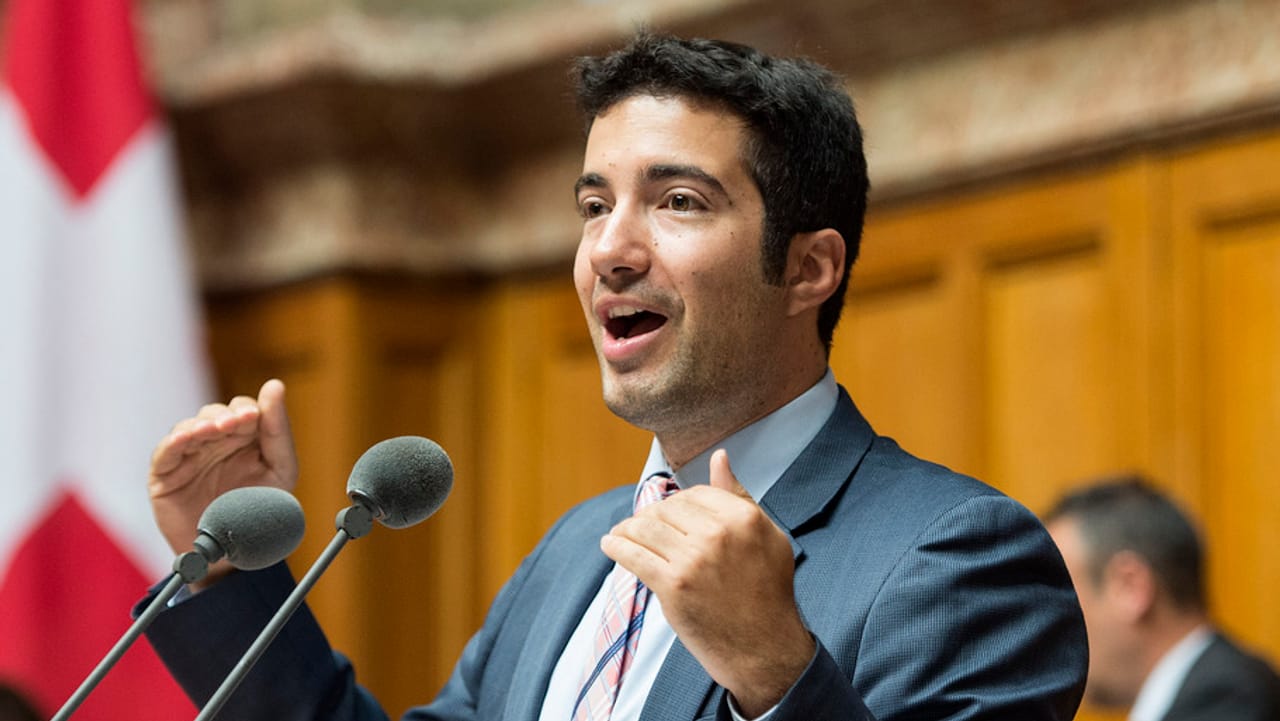 Wahlen15 Ausserrhoden - AR: Andrea Caroni als Ständerat gewählt - News ...