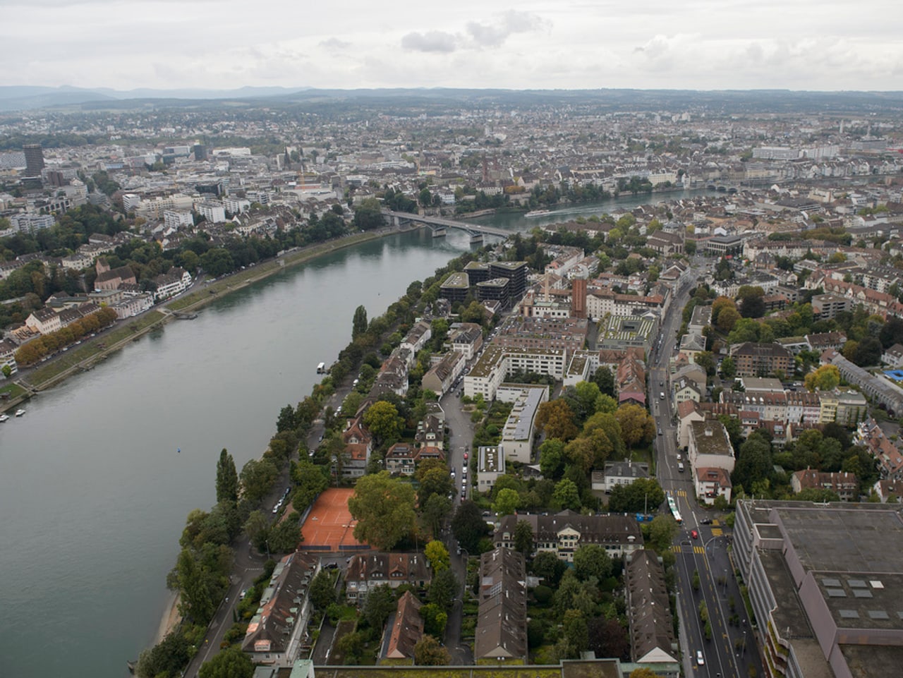 Panorama - 178 Meter über Basel: Das höchste Schweizer Gebäude ist ...