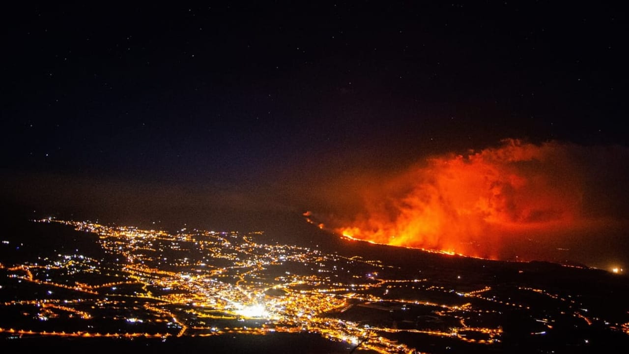Seit 85 Tagen aktiv - La Palma: Namenloser Vulkan bricht Rekord - News ...
