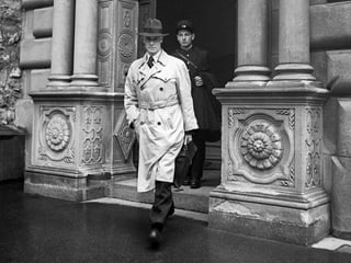 Dunkle Zwischenkriegszeit - Die Frontenbewegung: Faschismus nach ...