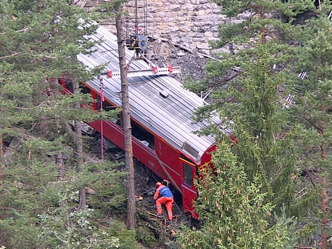Schweiz - RhB-Strecke nach Unfall ab Samstag wieder offen - News - SRF