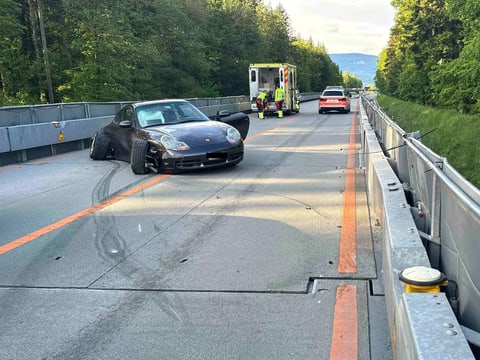 Astra Bridge: Mobile Baustellenbrücke bewährt sich - News - SRF