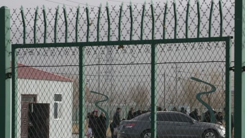 Video aus Uiguren-Lager - «Pekings Umerziehungssystem wird weiter mit ...