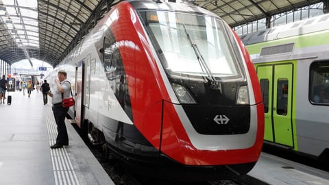 Schweizer ÖV - Neuer Fahrplan der SBB läuft stabil - News - SRF