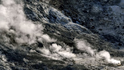 Phlegräische Felder - Supervulkan bei Neapel: Wie gross ist die Gefahr ...