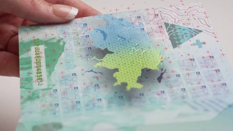 Neues Design - Wie sicher ist der neue Schweizer Pass? - News - SRF