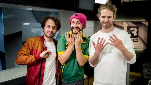 Lo & Leduc performen ihren Überhit «079» live im SRF 3-Studio - SRF 3 ...