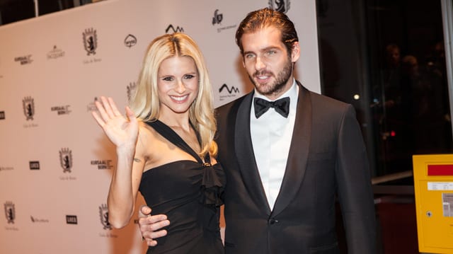 Schweiz - Michelle Hunziker wünscht sich einen Sohn - Glanz & Gloria - SRF Schweiz - Michelle Hunziker wünscht sich einen Sohn - Glanz & Gloria - SRF