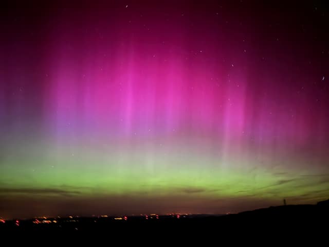 Die neusten #SRFMeteoBilder - Magische Polarlichter – grosses Spektakel über der Schweiz - Meteo ...