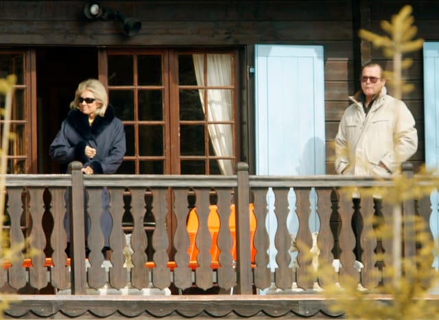 Sir Roger Moore ist tot - Das Leben des legendären «James Bond ...