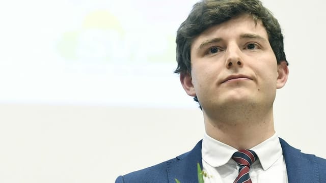 Per Standing Ovation - Benjamin Fischer zum neuen Zürcher SVP ...