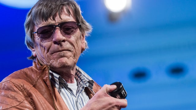 Nach Lungenkrebserkrankung - Polo Hofer spielt neu «Rock 'n' Rollstuhl ...