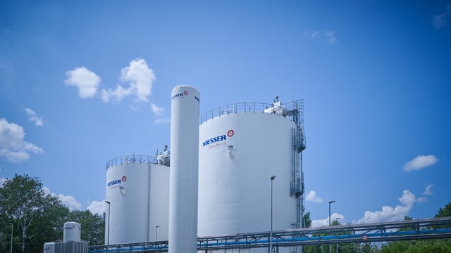 Lenzburg: Firma Messer hat neue Wasserstoff-Tankstelle erfunden - News ...