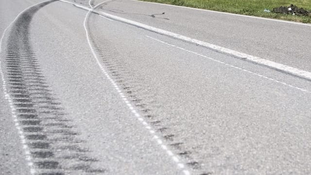 Reifenabrieb ist ein Problem - Mikrogummi ist schlimmer als ...