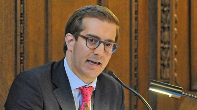 Basel Baselland - Regierungskandidat Cramer gegen Zügelpläne der Uni ...