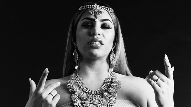 Weltpremiere - Ta'Shan: So klingen die neuen Songs der Schweizer R'n'B-Queen - Radio SRF Virus - SRF