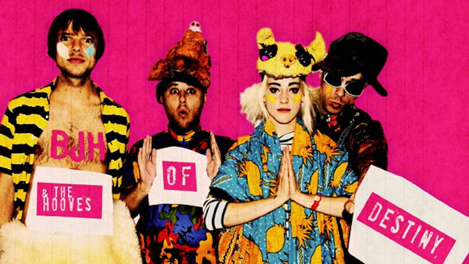 Beth Jeans Houghton: Vom Solo-Folk in den bunten Band-Kosmos - Sounds ...