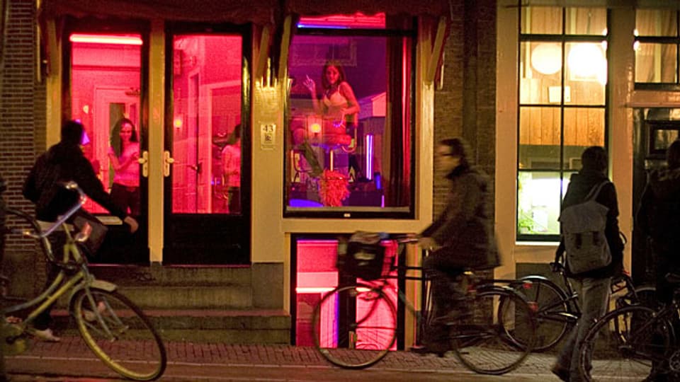 In Amsterdam Verschwindet Die Prostitution Von Der Strasse Echo Der Zeit Srf