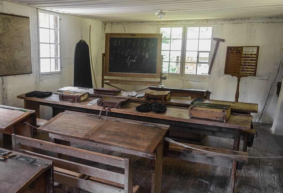 Wissen Wer Hat Die Schule Erfunden Kids SRF wissen-wer-hat-die-schule-erfunden-kids-srf