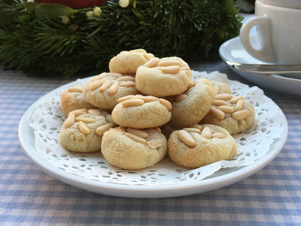 Weihnachtsguetzli-Rezepte - Diese 5 Guetzli sind die perfekte Ergänzung ...