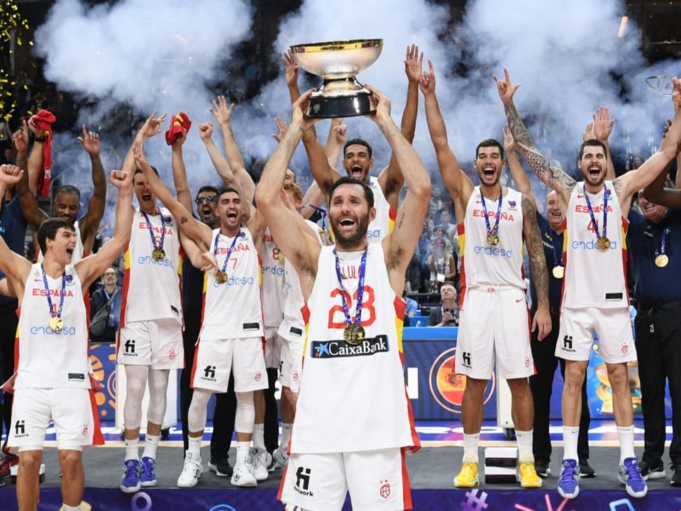 Spaniens Basketball-Legende - Rudy Fernandez und die Platzprobleme um ...