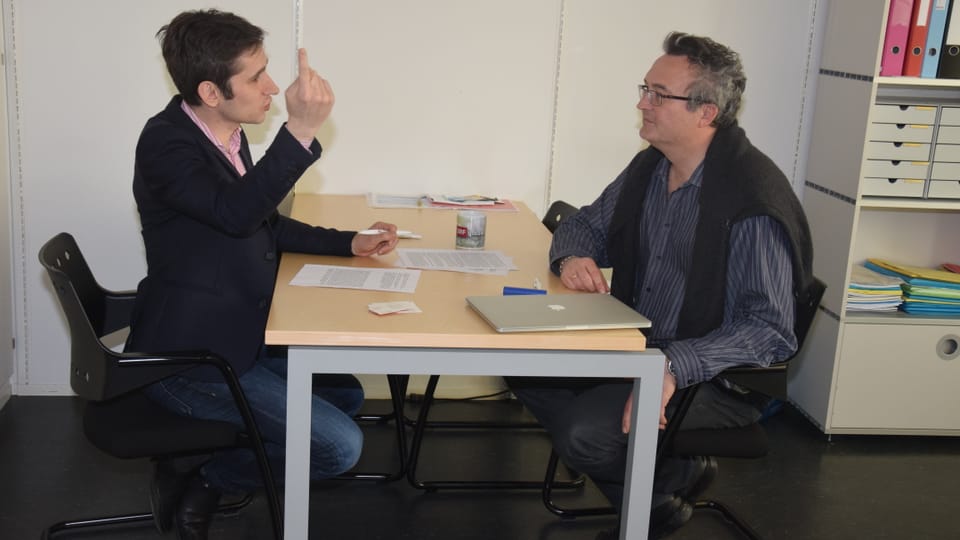 International - «Wir sind nicht die Presse, sondern die Presseabteilung» - News - SRF