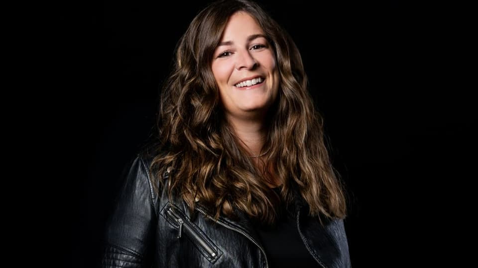 Über Uns - Jasmin Barbiero: «Hätti e Bar, würd sie Bar Biero heisse ...