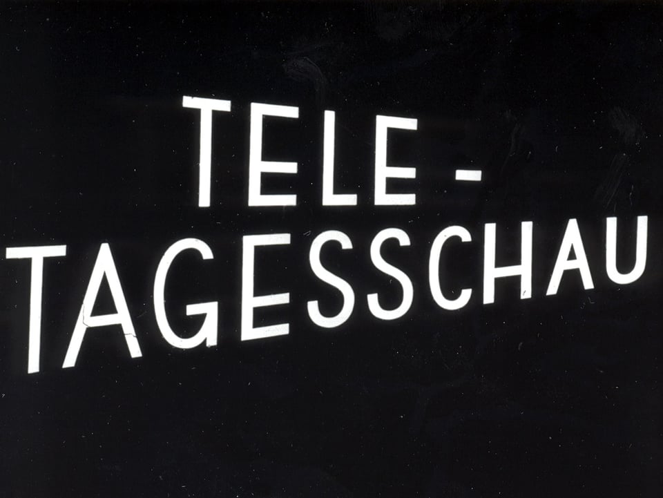 Panorama - Die vielen verschiedenen Kleider der Tagesschau - News - SRF
